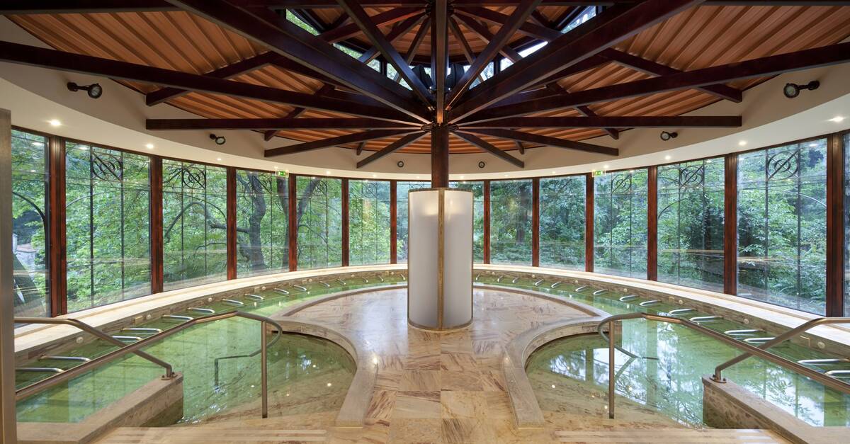 Les Thermes de Molitg-les-Bains | Conflent Canigo Tourisme Le Canigou